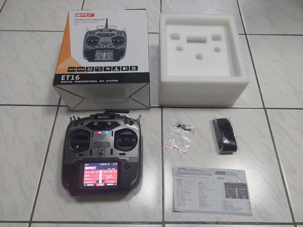 已售出【2260】出清天地飛ET16中文觸控遙控器九成新功能...-拍賣 誠徵-台灣遙控模型-RCTW - Powered by Discuz!