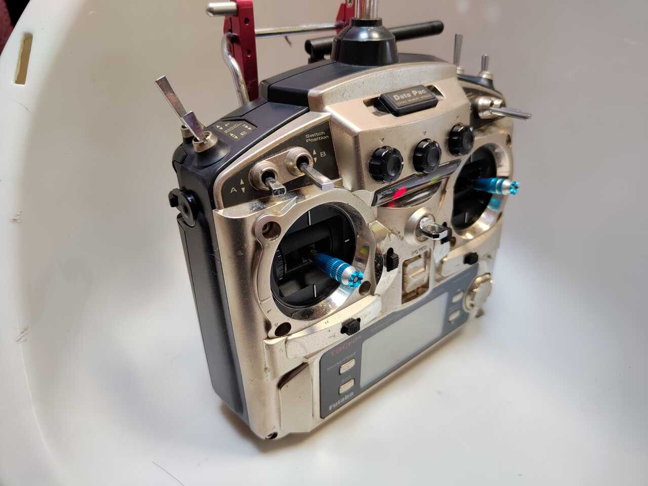 [2700]Futaba T9CHP/FF9 遙控器+Frsky DFT 發射模組-拍賣 誠徵-台灣遙控模型-RCTW - Powered by Discuz!